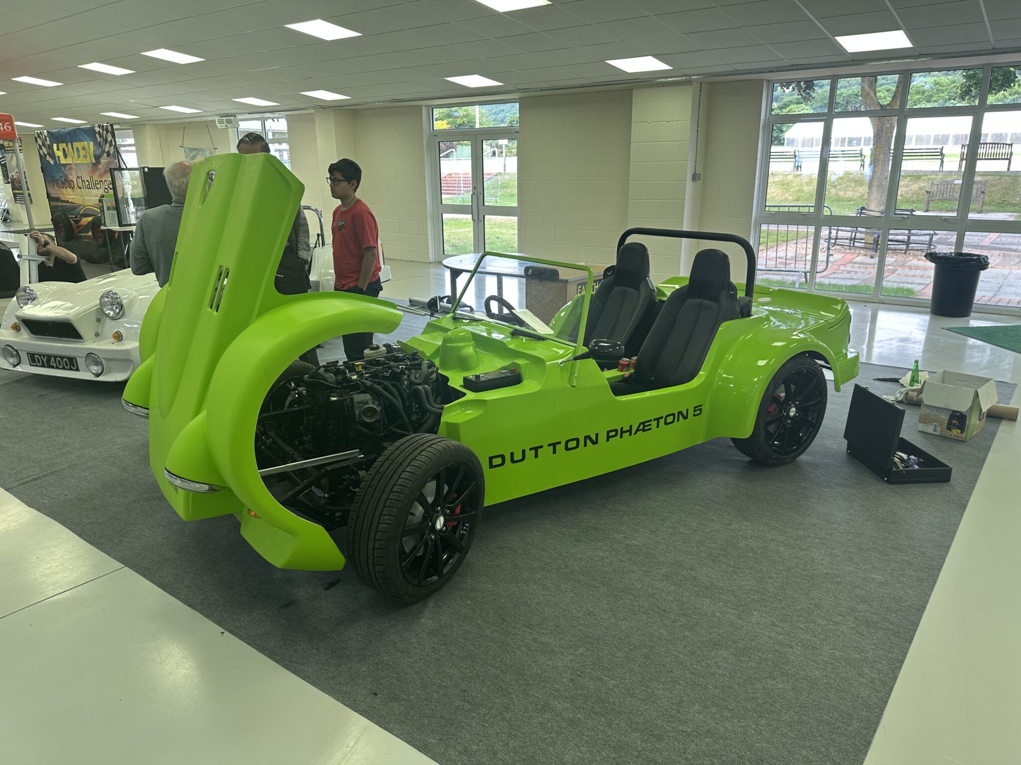 GRANDMASTER DUTTON RETURNS – Totalkitcar